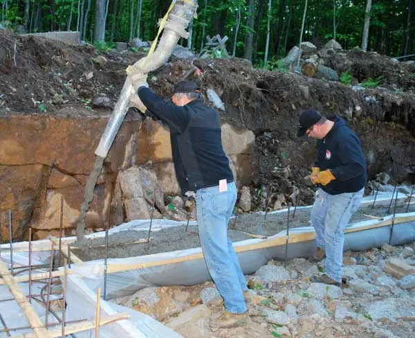 Adapts to Uneven Ground, Rock